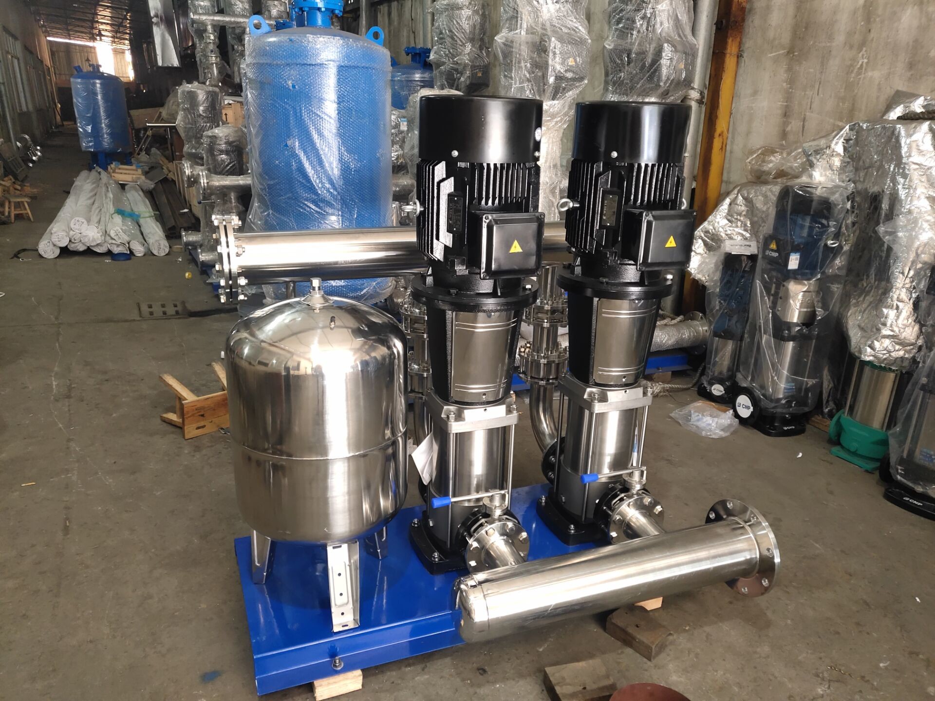 7.5KW Vertical Multistage Centrifugal Pump CDLF Constant Pressure Pump ...
